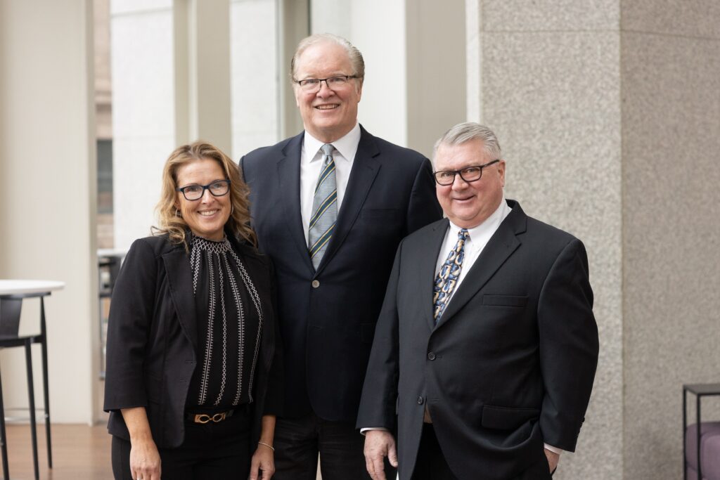 Internal vs External Recruitment: What's the Difference?